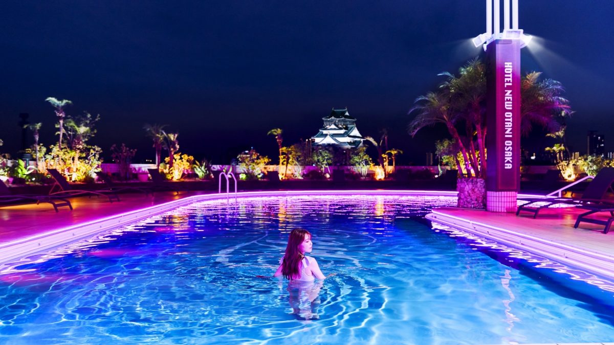 はしゃぎすぎてる夏のオトナさ。水着美女が集う全国の「ナイトプール」【西日本・沖縄】 - TRiP EDiTOR